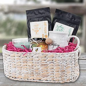 MagicWater Supply Crinkle Cut Paper Shred Filler (1 LB) for Gift Wrapping & Basket Filling - Pink