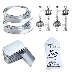 AebDerp 50Pcs Key Bottle Opener Wedding Party Favors, Crown Vintage Skeleton Keys Bulk with Candy Box and Ribbon, Bridal Shower Party Souvenirs Gifts for Guests (Silver)