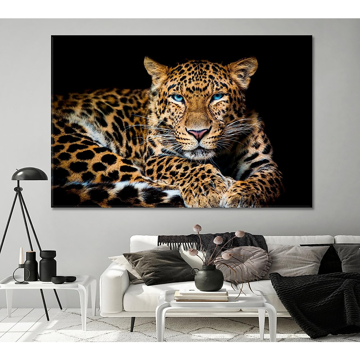 Northern Chinese Leopard with Extraordinary Blue Eyes Canvas Print 5 Panels / 36x24 inches