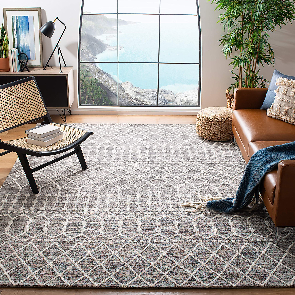 SAFAVIEH Blossom Collection Area Rug - 10' x 14', Grey & Ivory, Handmade Moroccan Wool, Ideal for High Traffic Areas in Living Room, Bedroom (BLM115F)