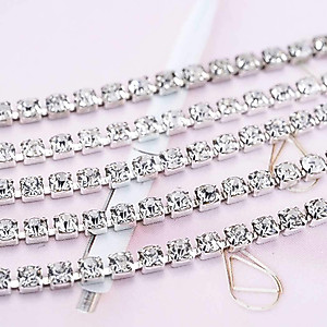 Reetan Boho Crystal Leg Chains Rhinestone Body Chain Rave Party Thigh Chain Body Jewelry Accessories for Women and Girls（B-Silver）