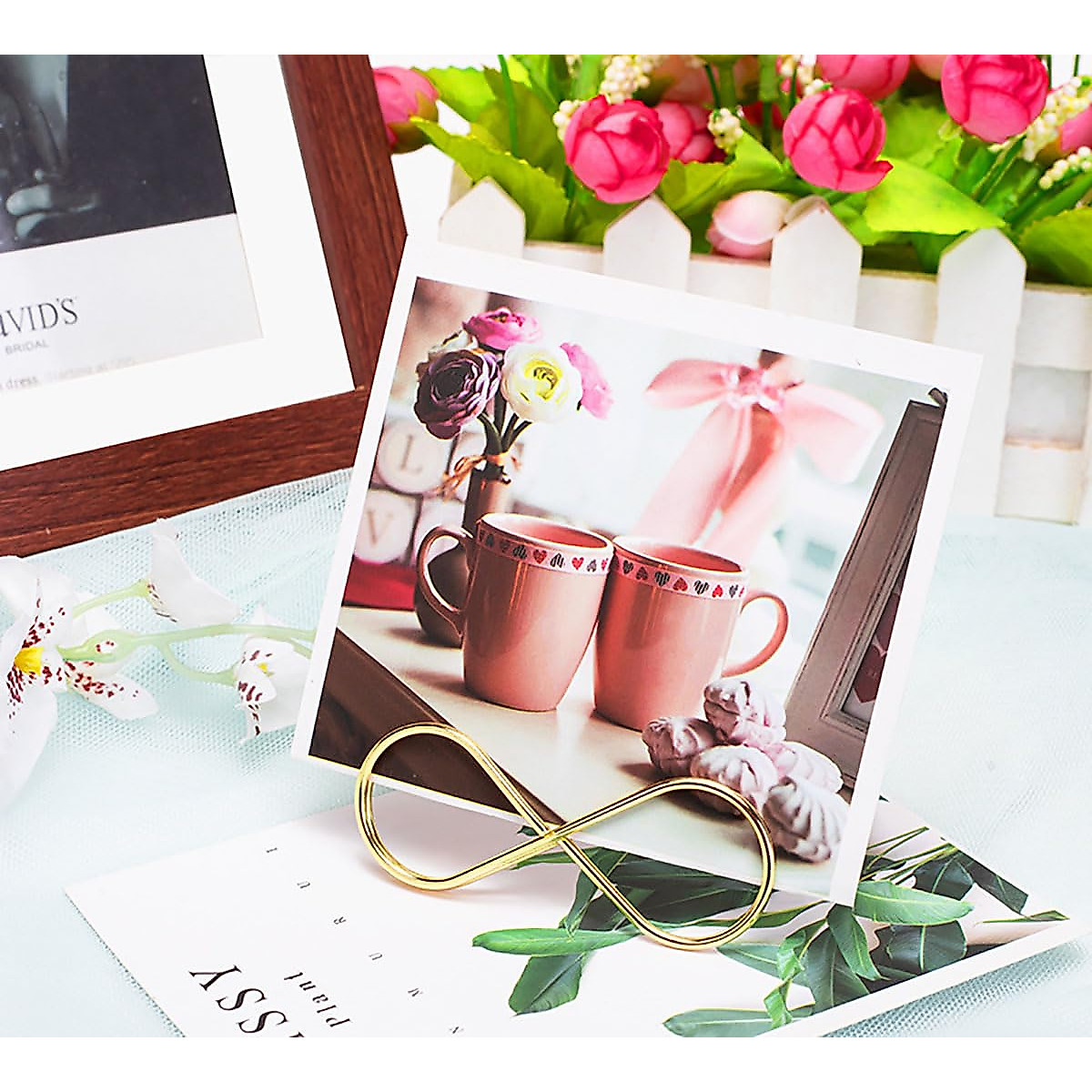 10 Pack Wedding Table Number Holders, Place Card Holder for Wedding Tabletop Banquet Menu Holders Clip Table Reserved Seat Number Recipe Holder Restaurants Birthday Weddings Party (Gold)