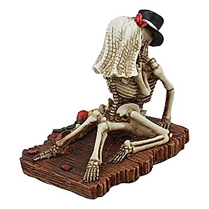 Gifts & Decors Wedding Skulls Love Never Dies Stranded CAST Away Skeletons Figurine