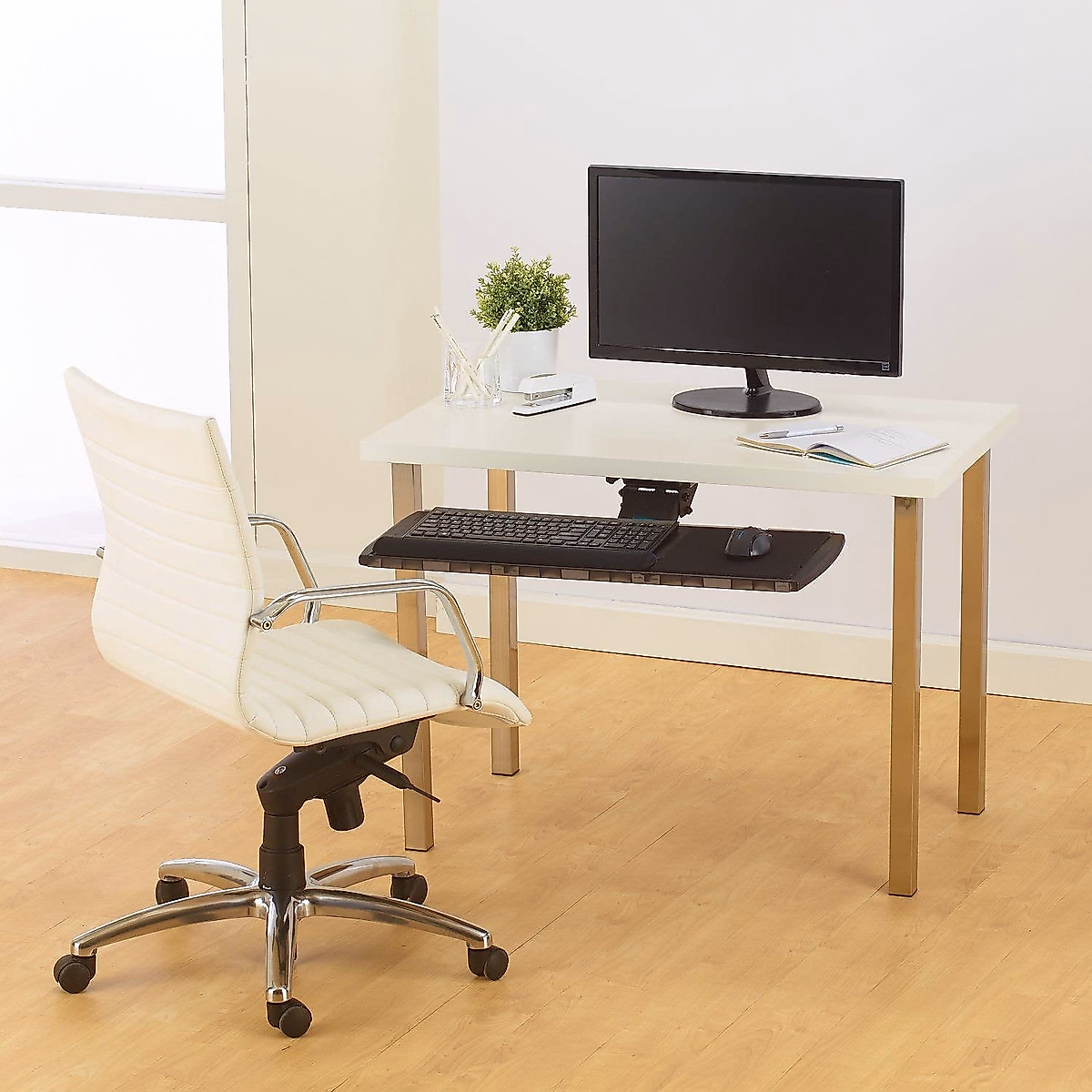 Kensington 60718 Adjustable Keyboard Platform with SmartFit System, 21-1/4w x 10d, Black