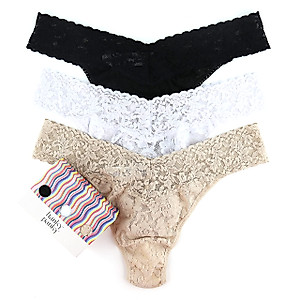 hanky panky, Signautre Lace Original Rise Thong, Black, White, Chai One Size (4-14), Elegant Underwear for Women, Durable and Comfortable