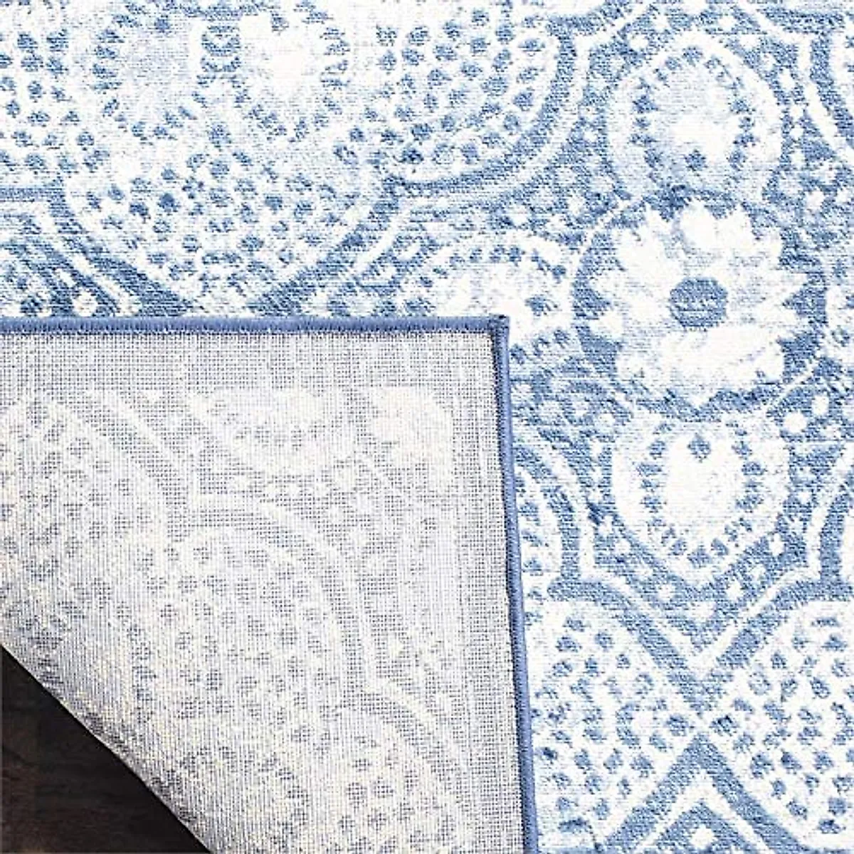 SAFAVIEH Brentwood Collection 8' x 10' Navy / Cream BNT862N Floral Distressed Non-Shedding Living Room Bedroom Dining Home Office Area Rug