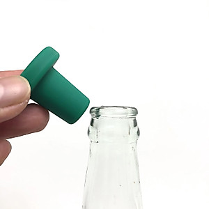 Silicone Wine Stoppers, JCSMARTEC Lucky Clover Design Set of 4 Beer Bottle Cover Caps Saver Sealer, Keep Fresh Tools for Wine Bottles Perfect Gifts for Friends (4)