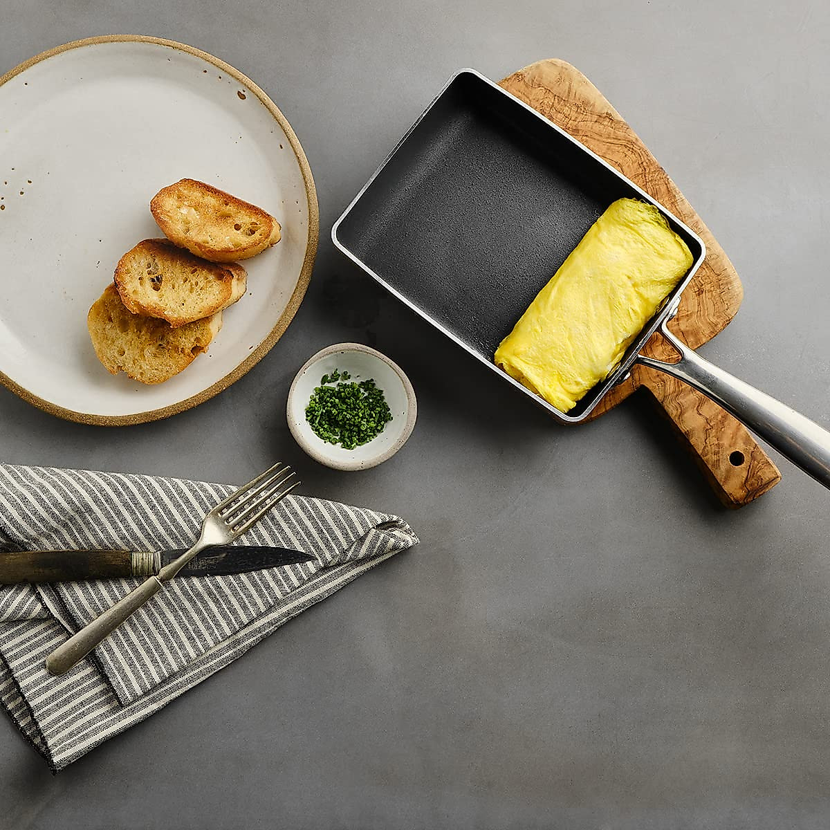 Orgreenic Non Stick Egg Pan - Lightweight & Scratch Resistant Omelet Pan Free from PFOA/PFOS, Small Frying Pan for Eggs Compatible with All Stove Top Designs, Metal Utensils & Ovens up to 500°F