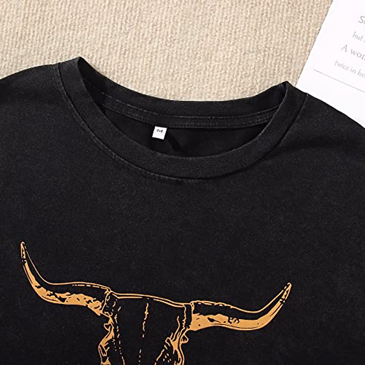 IZYJOY Women's Boho Cow Skull T-Shirt - Vintage Western Rodeo Graphic Tee, Oversized Casual Top (Charcoal Black, Large)