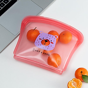 LILY & EDITH Reusable Silicone Bag for Snack/Lunch - Leakproof, Airtight, Dishwasher & Microwave & Freezer Safe, Sous Vide, Lightweight, Portable, Multi-functional (White Penguin, 800ml)