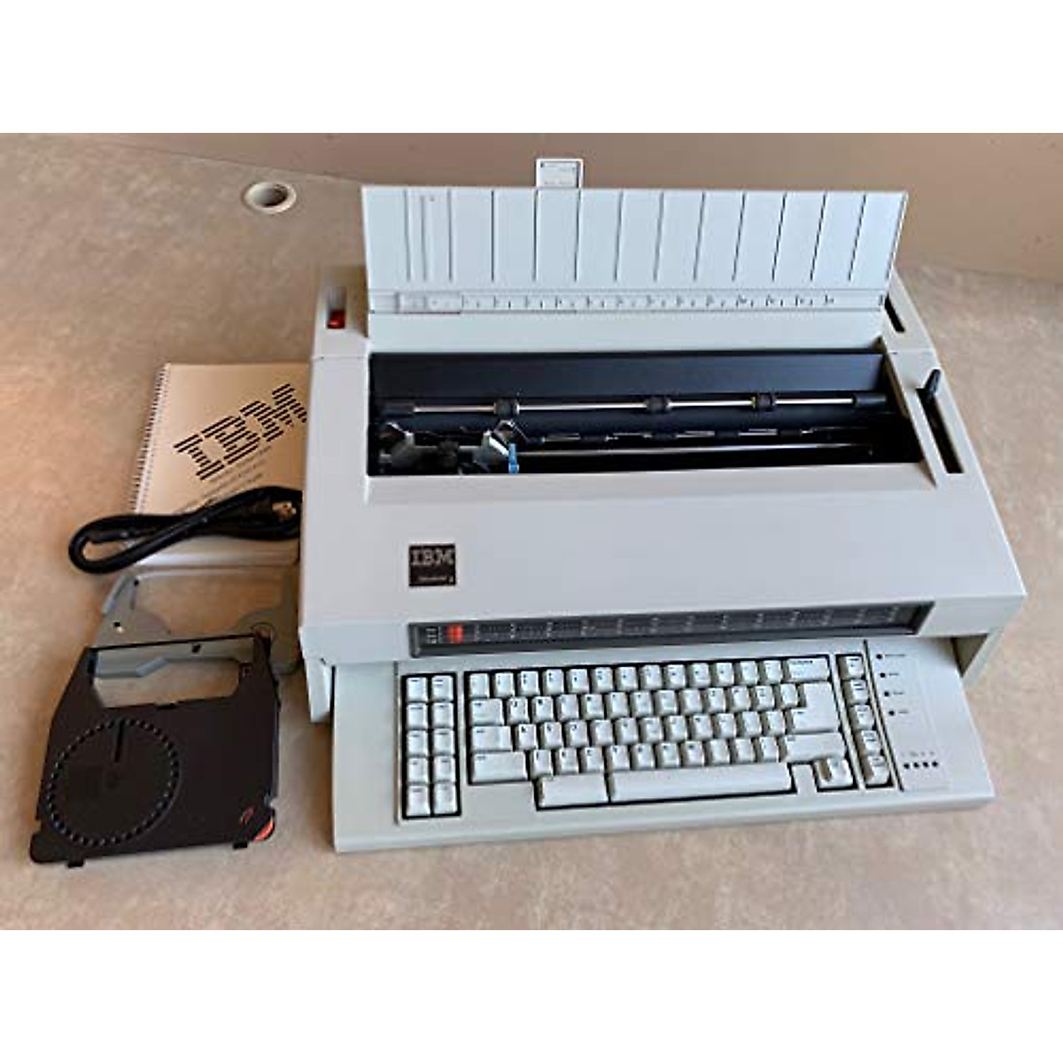 IBM Lexmark Wheelwriter 5 Typewriter - Wide Carriage -7K Storage-(Reconditioned)