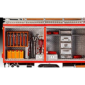 Revell Mercedes Benz 1017 LF16 Fire Engine (07655)