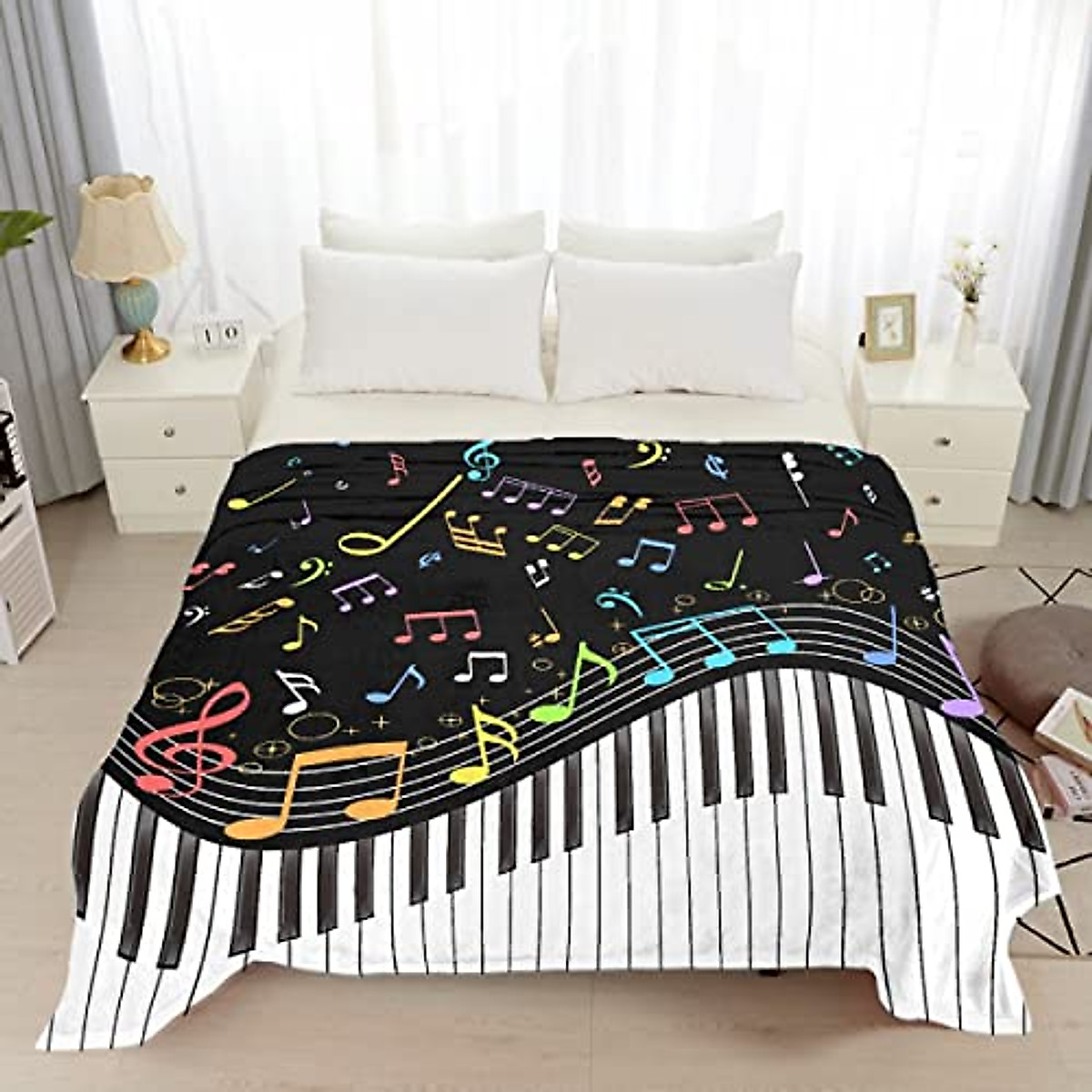 Music Note Piano Throw Blanket Soft Cozy Flannel Blankets Lightweight Quilt for Bed Couch Sofa Room Decoration Gift for Kid Teens Adults 80 x 60 in L for Adults