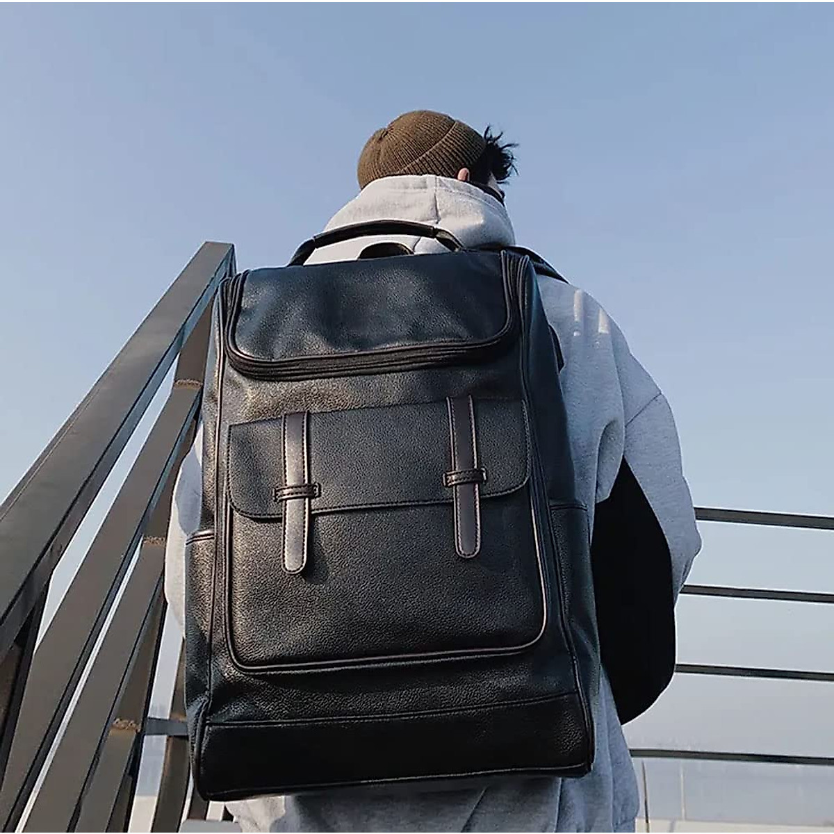 CHAO RAN Vintage Leather Backpack For Men Business Laptop Backpack With Charge Port Black Waterproof College School Bag