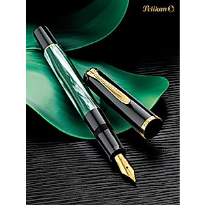 Pelikan Souverän M200 Fountain Pen, Medium Nib, Green Marble, 1 Each (994103)