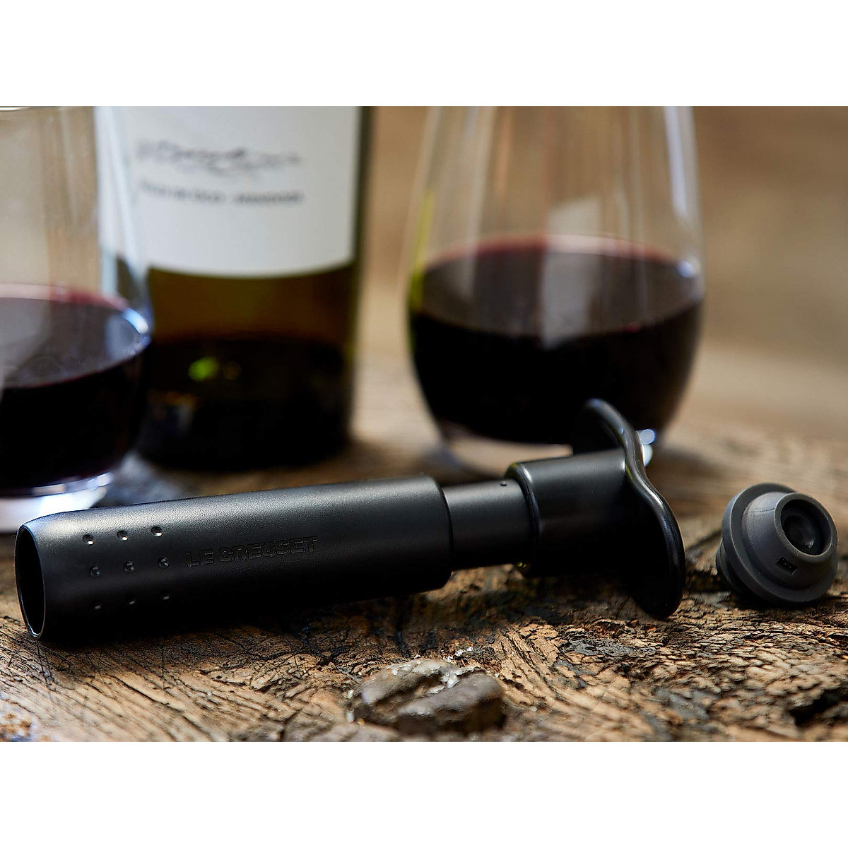 Le Creuset Wine Pump and 3 Stoppers, Cerise