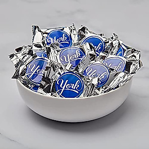 Peppermint Patties Candy, Individually Wrapped Dark Chocolate Peppermint Patties - 2 Pound (Pack of 1) Packaged By Golax
