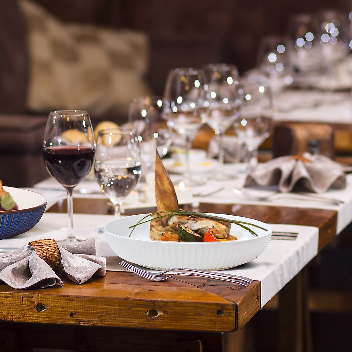 JDZTC Pasta Bowls set of 4 Medium white italian flat serving salad bowl set 8 inch Ceramic Dinner Plates (Wave-white)