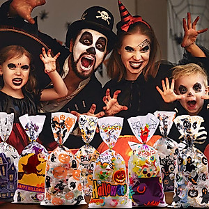 WOONOO 200PCS Halloween Treat Bags Candy Bags for Trick or Treat, 8 Designs Halloween Goodie Bags for Kids Party Supplies, Halloween Cellophane Bags Halloween Party Favor for Kids