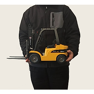 Top Race Jumbo Remote Control Forklift 13 Inch Tall, 8 Channel Full Functional Professional RC Forklift Construction Toys, High Powered Motors, 1:10 Scale - Heavy Metal - (TR-216)