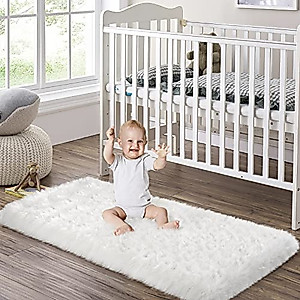 White Fur Rug Fluffy Rug, Small Rugs for Bedroom, Washable Faux Sheepskin Rug for Sofa Couch Seat Cushion, Thick Shaggy Furry Rugs Floor Carpets for Bedside Living Room, 2x4 ft, CIICOOL