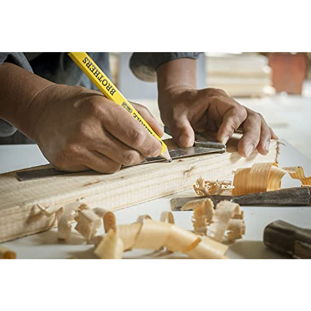 Clarke Brothers Carpenter Pencils Set of 6Pcs – Construction Pencils with Built In Spirit Level – Premium Carpenter Tools for Builders, Contractors, Enthusiasts – Durable Wood