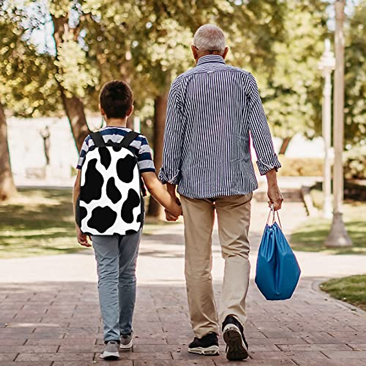 jarenap Dominican Flag,School Backpack for Girls,Boys,Flag of Dominican Republic,Durable Lightweight Bookbag for Teens with 1 Main Compartment,Red Blue White,M(17in)