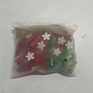 Souarts Pack of 50pcs Christmas Clips, Snowflake Red Wood Clothespins for Game Favors Craft, Wood Clips Set for Card Paper Photo Photography Activity (Red)