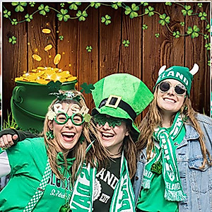 Drihanco 7x5ft St. Patrick's Day Decorations Backdrop Lucky Irish Festival Picture Background for Photography Wooden Wall Green Shamrock Clover Gold Coins Greenery Holiday Party Supplies Banner
