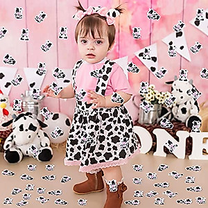 200 Pieces Cow Confetti for Birthday Baby Shower Party, Cow Theme Party Decorations Boys Girls, Farm Animal Cow Print Party Supplies, Holy Cow Im One Moo Moo Birthday Decor