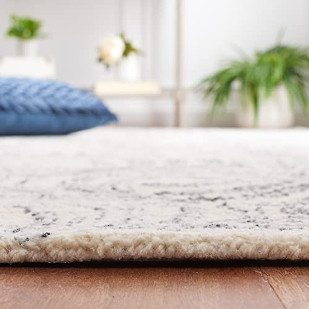 Safavieh Jardin Collection 8' x 10' Ivory/Grey JAR728F Handmade Contemporary Wool Blend Area Rug