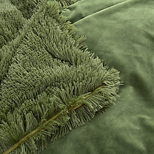 YUSOKI Olive Green Faux Fur Throw Blanket,2 Layers,50" x 60" Cozy Plush Fluffy Blanket Furry Fuzzy Warm Cute Shaggy Blanket for Fall Bed Living Room Décor Baby Women Pet