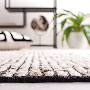 Safavieh Natura Collection Accent Rug - 4' x 6', Black & Ivory, Handmade Flat Weave Wool & Jute, Ideal for High Traffic Areas in Entryway, Living Room, Bedroom (NAT331Z)