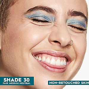 Urban Decay Stay Naked Hydromaniac Tinted Glow Foundation, Buildable Medium Coverage, Vegan Formula*, Shade: 30, 35ml