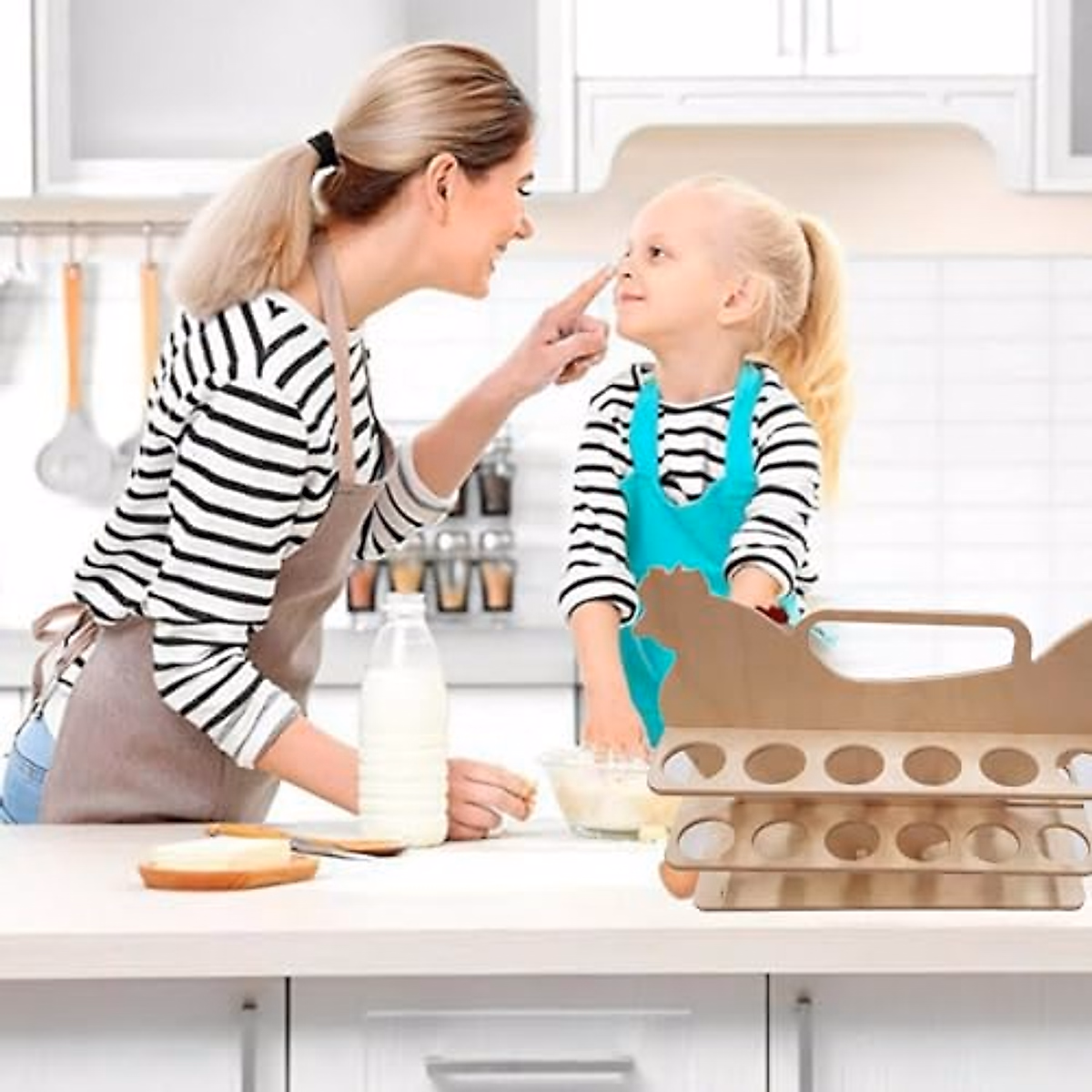 Eibhbuyey Chicken Shaped Wood Stand Wooden Eggs Storage Shelf Convenient Eggs Dispenser Easy to Eggs Kitchenwares