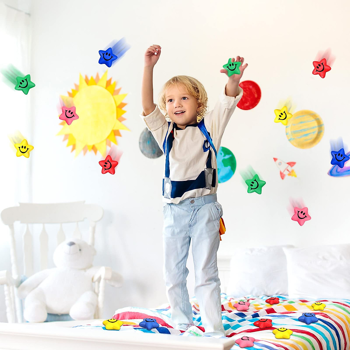 100 Pcs Star Smile Face Stress Balls Star Mini Foam Smile Ball Star Stress Ball Mini Foam Balls Stress Relief Star Toys Funny Smile Face Toys for School Carnival Reward, Party Bag Fillers, 5 Colors