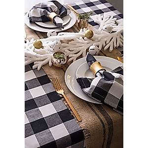 DII Buffalo Check Collection, Classic Farmhouse Tablecloth, Tablecloth, 70" Round, Black & White