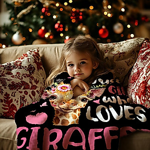 Mokukenren Just A Girl Who Loves Giraffes Blanket Lightweight Cozy Flannel Fleece Throw Blanket Best Gift Home Decor for Bed Couch Outdoor Camping 50"x40" S for Kids