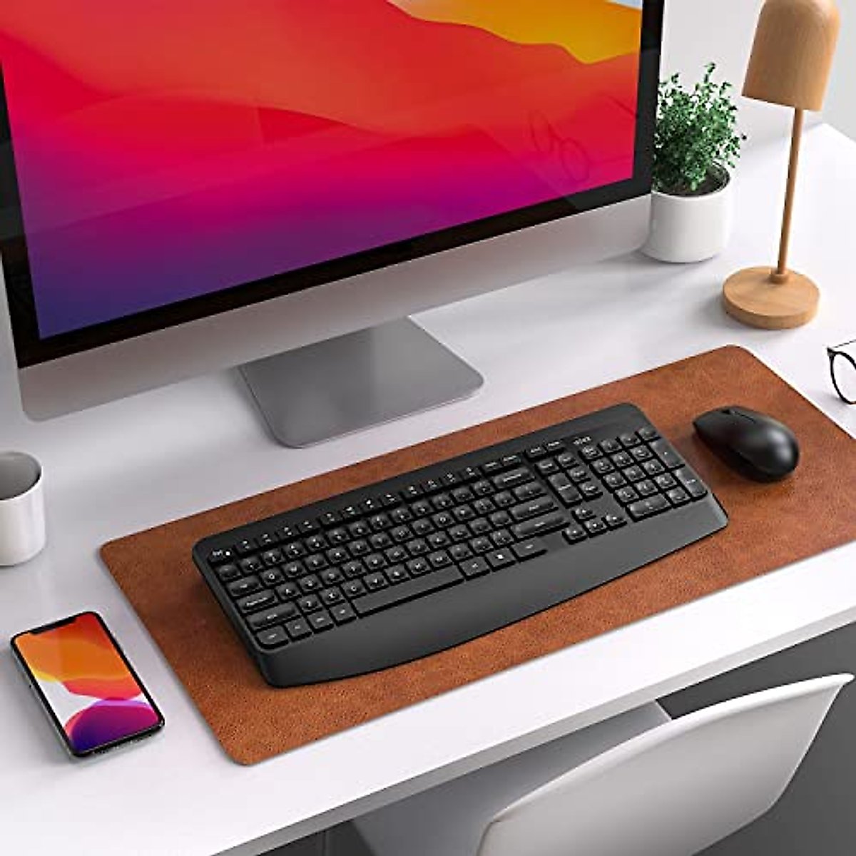 Wireless Keyboard and Mouse Combo, 2.4G Full-Sized Ergonomic Computer Keyboard with Wrist Rest and 1600 DPI Wireless Noiseless Mouse for Windows, PC, Laptop, Windows XP/7/8/10 (Black)