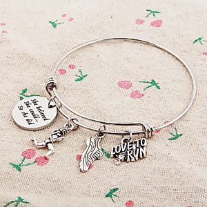 ENSIANTH Runner Bracelet She Believed She Could So She Did Bracelet Running Jewelry Track Marathon Gifts (Believed Run Bracelet)