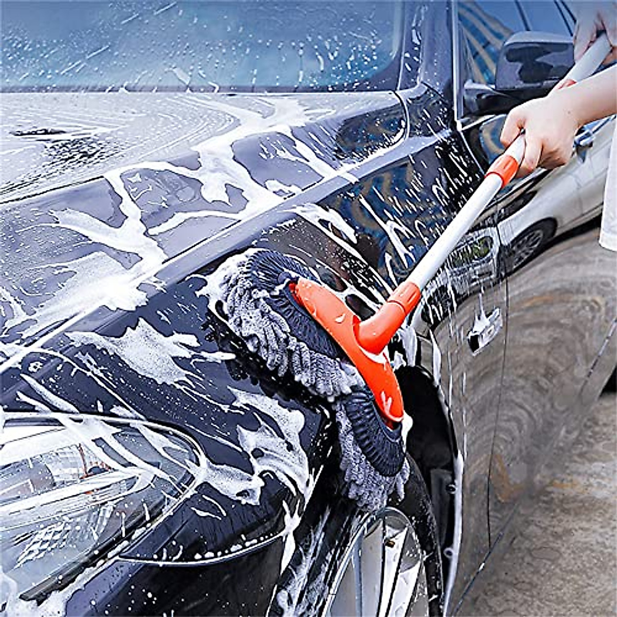 Retractable Double Layer Car Wash Brush, 2022 New Car Wash Brush with Long Handle, Premium Soft Car Wash Mop Scratch-Free Car Wash with 360°Flexible Rotation Microfiber Replacement Head (1 Pcs)