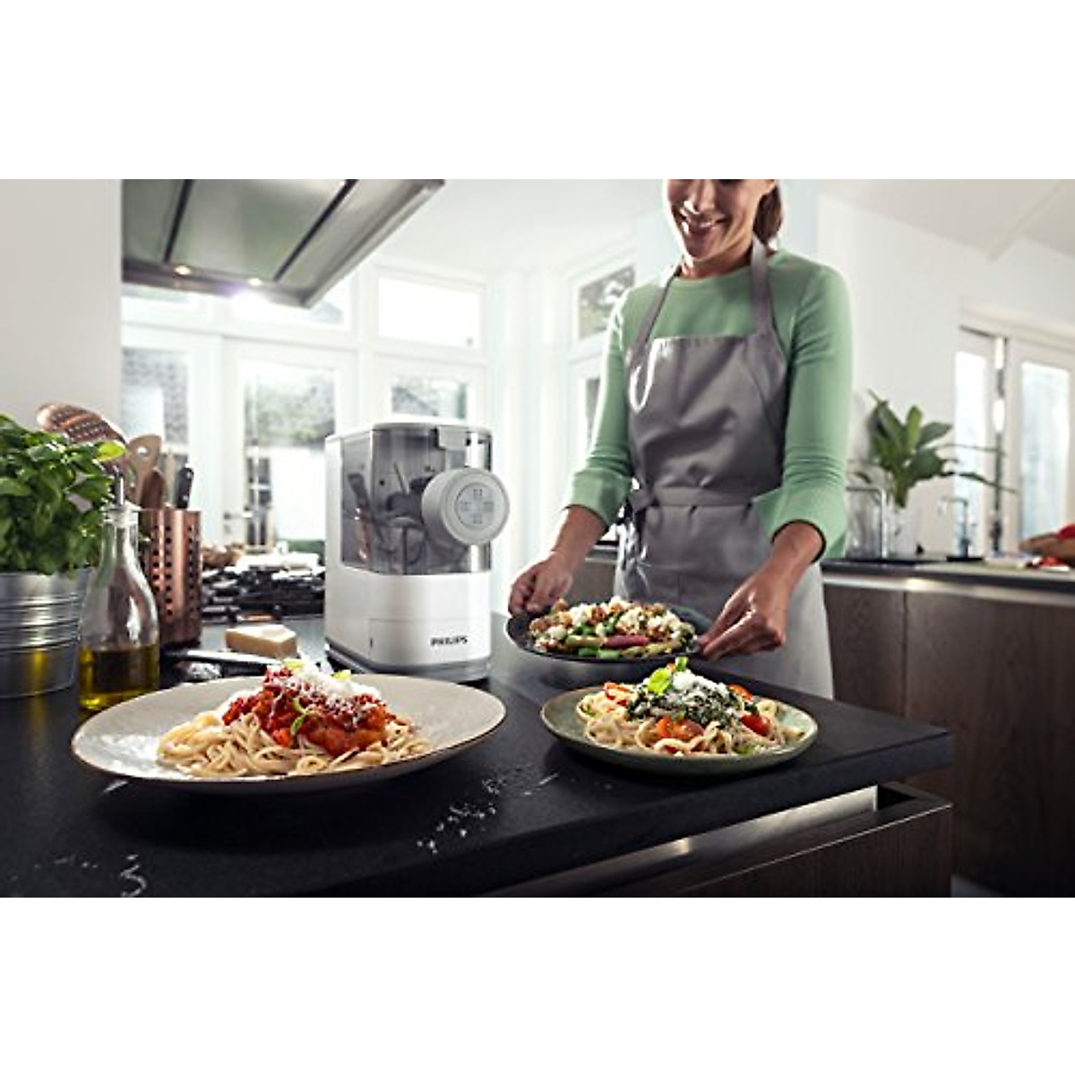 Philips Compact Pasta and Noodle Maker with 3 Interchangeable Pasta Shape Plates - White - HR2370/05