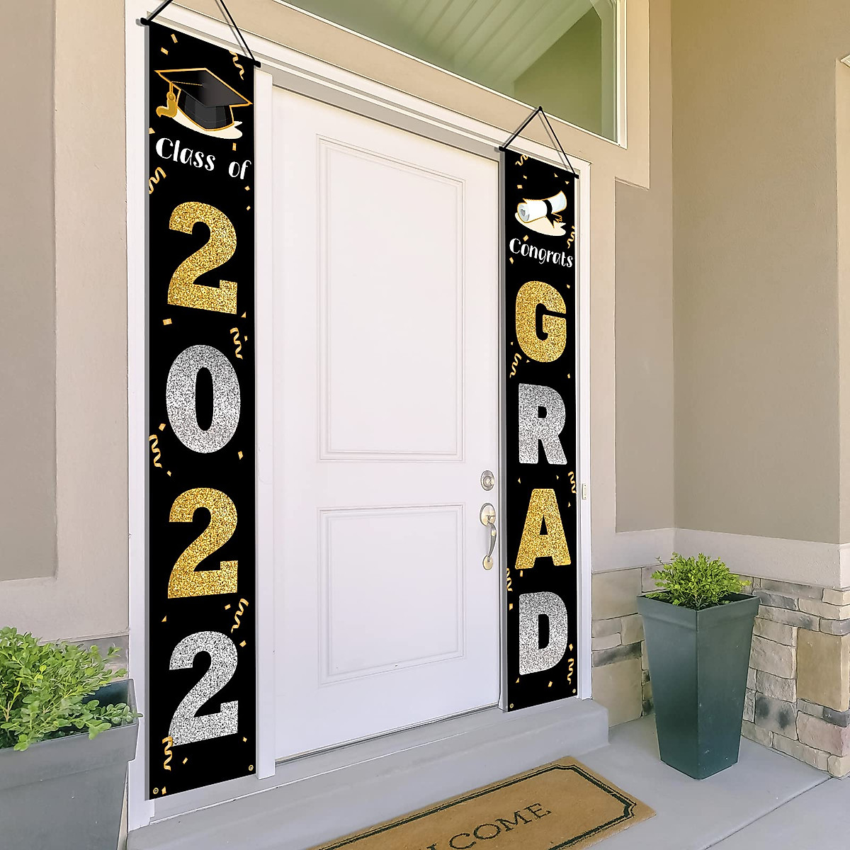 2022 Graduation Decorations Banner, Class of 2022, Congrats Grad Banner, Graduation Hanging Flag Porch Sign, Graduation Party Decorations Supplies for Indoor/Outdoor/Home/Door/Wall Decor (Black Gold)