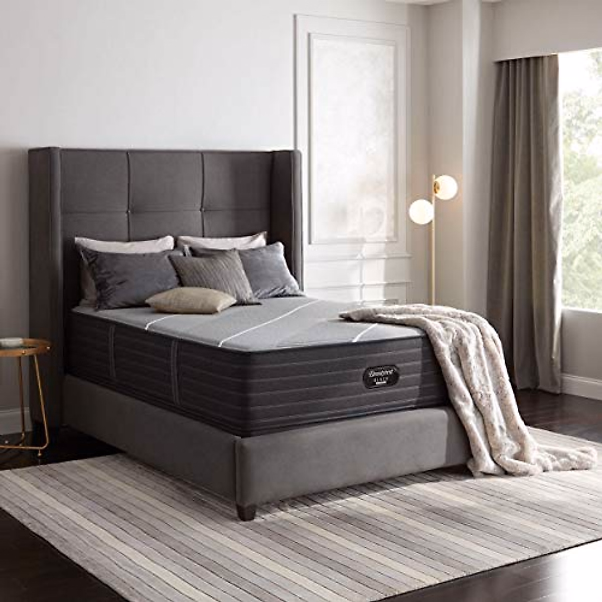 Simmons King Beautyrest Black Hybrid X Class Ultra Plush 15 Inch Mattress