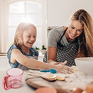 Cabilock 1pc Flour Sieve Powdered Sugar Sifter for Baking Sifting Strainer Handheld Sifter Household Tools Diy Tools Metal Colander Home Flour Strainer Stainless Steel Plastic Cup To Rotate