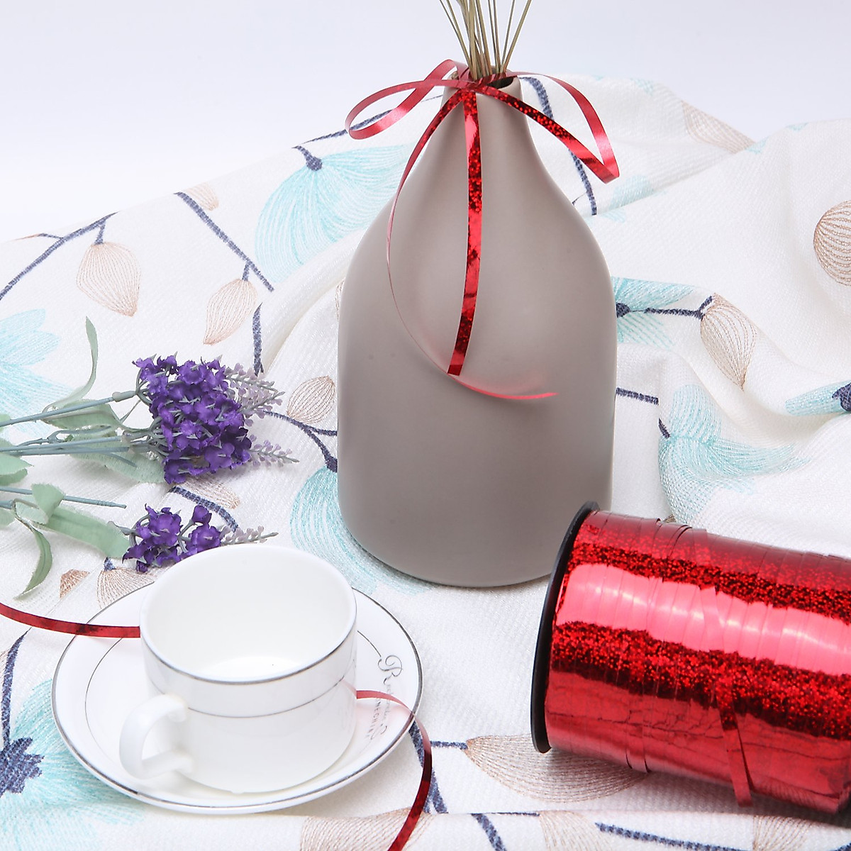 Senkary Crimped Curling Ribbon Metallic Balloon String Ribbon, 5mm Width, 500 Yards (Red)