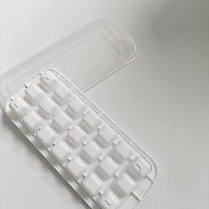 CulRun- Ice cube molds for refrigerators, Easy-Release Silicone & Flexible 21-Ice Cube Trays with Spill-Resistant Removable Lid