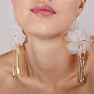 Xerling Boho Flower Petal Dangle Drop Earrings Gold Rhinestone Tassel Chain Fringe Acrylic Resin Floral Earrings for Party Wedding Crystal Statement Bridal Hoop Earrings (White)