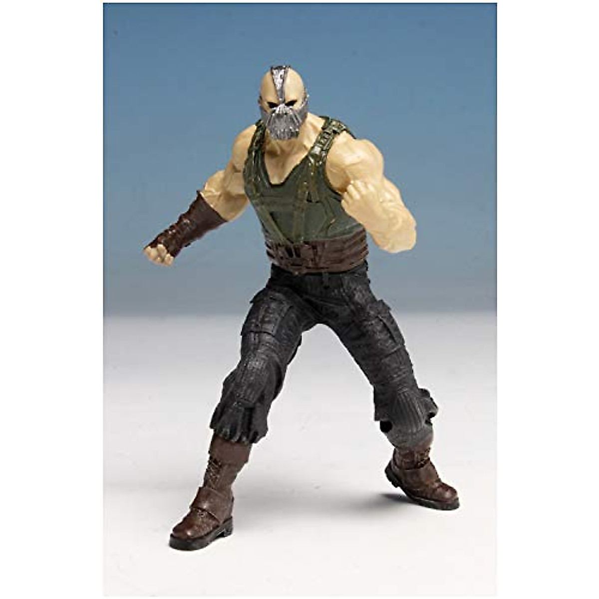 Moebius 967 The Dark Knight Trilogy Armored Tumbler with Bane 1:25 Scale Plastic Model Kit - Requires Assembly