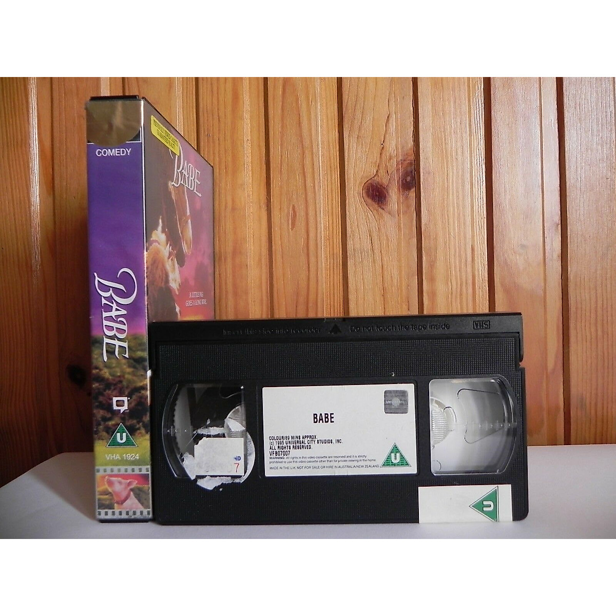 Cleveland Browns 2019 Donruss Factory Sealed 10 Card Team Set with Baker Mayfield and Odell Beckham Plus a Greedy Williams Rookie and 7 Other Cards